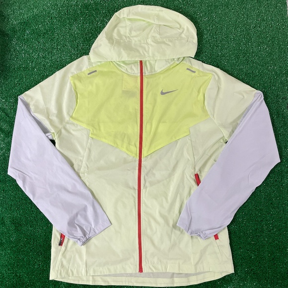 Nike | Jackets & Coats | Nike Windrunner Mens Packable Running Jacket ...